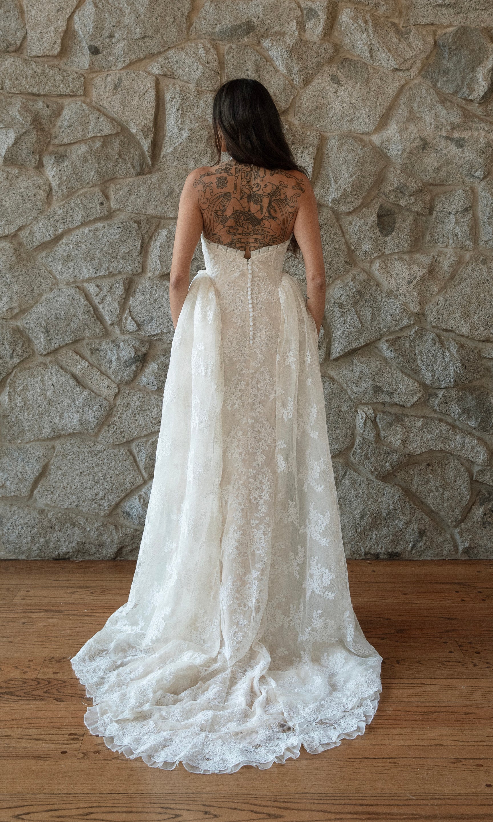 Classic Collections – Daughters of Simone